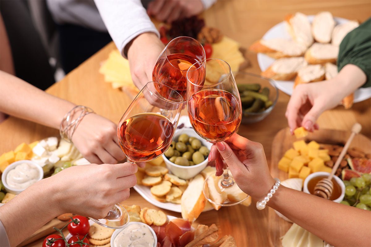 The Aperitif: Your Guide to Pre-Dinner Drinks - Wise Bartender